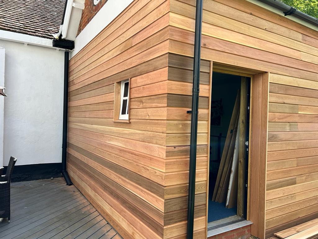 Western Red Cedar Cladding | Quick Delivery, Great Prices 01